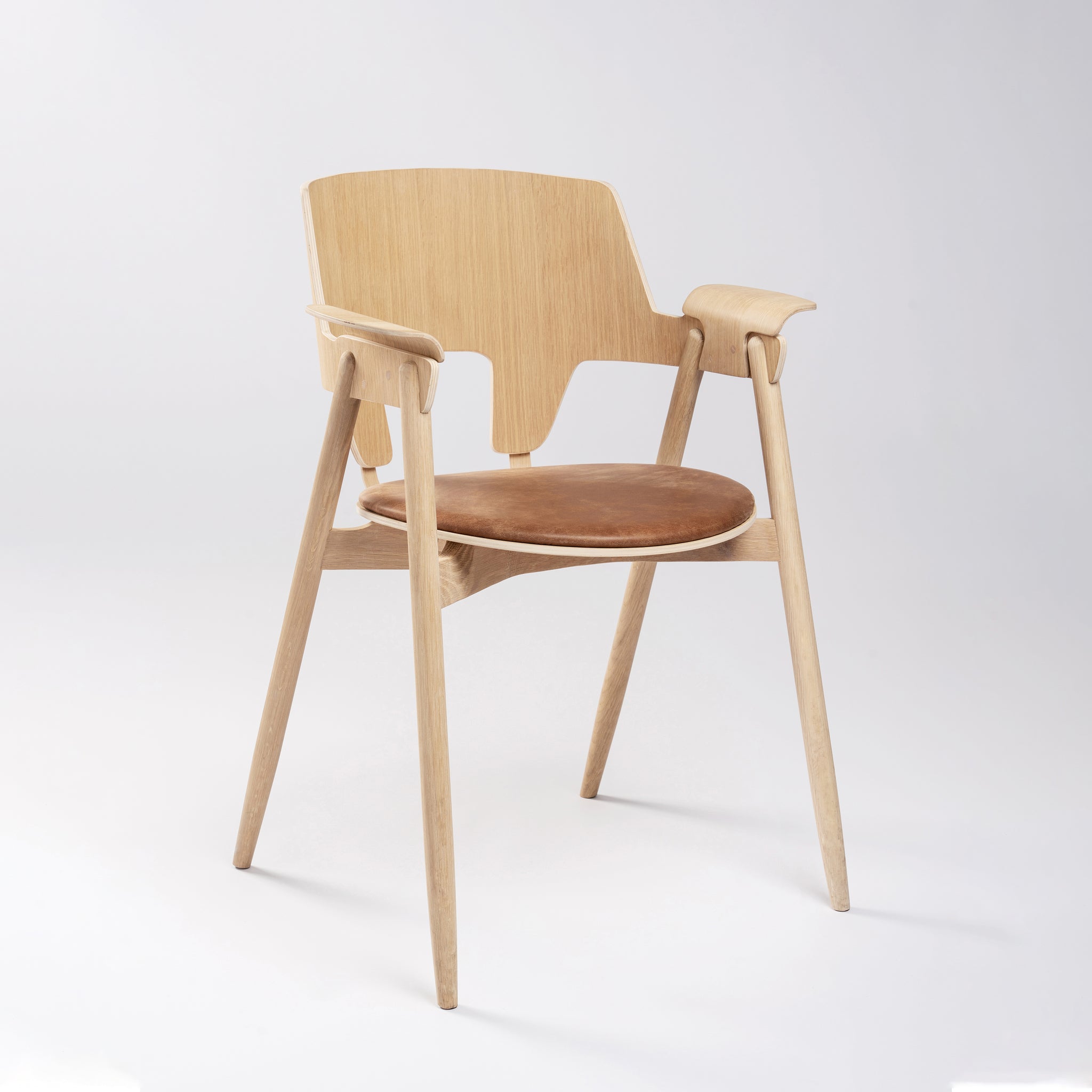 Woodpecker Dining Chair: Modern Minimalism and Uncompromising Comfort ...